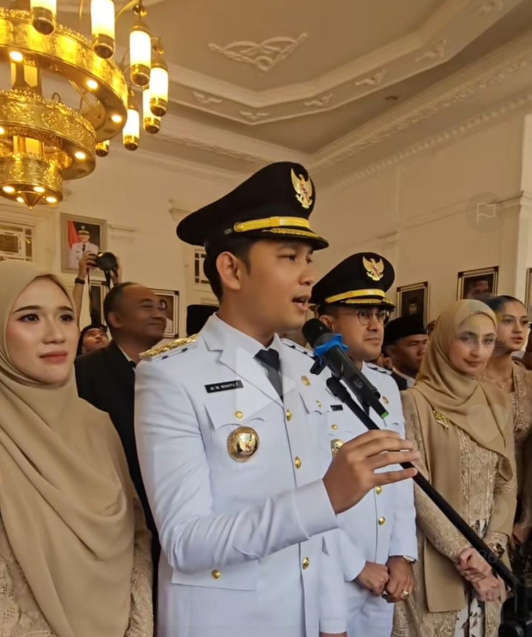 Dr. Muhammad Wahyu Ferdian Sp. Og dan Ramzi Geys Thebe Resmi Dilantik ...